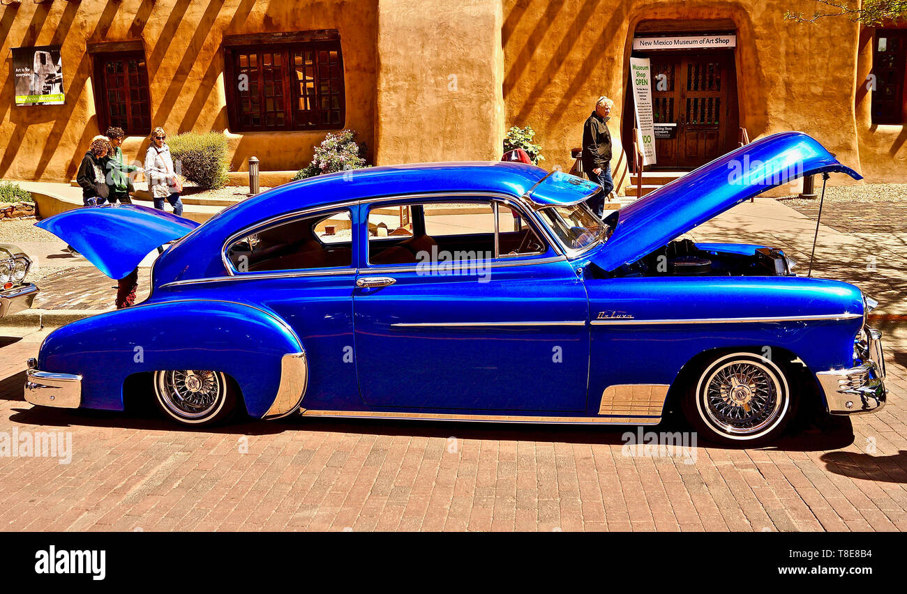 Lowrider day santa fe hi-res stock photography and images - Alamy