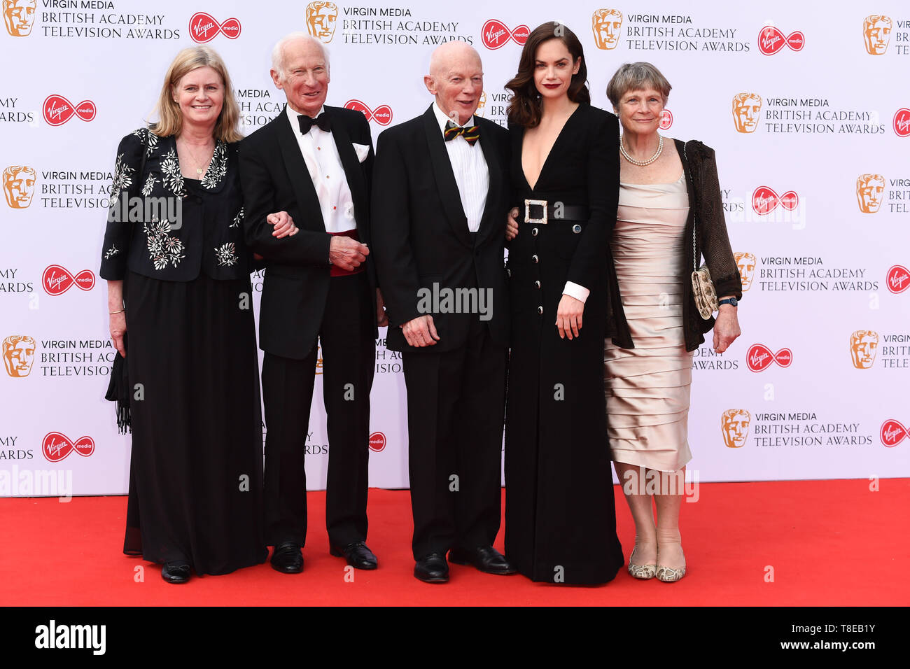 His family arriving hi-res stock photography and images - Alamy