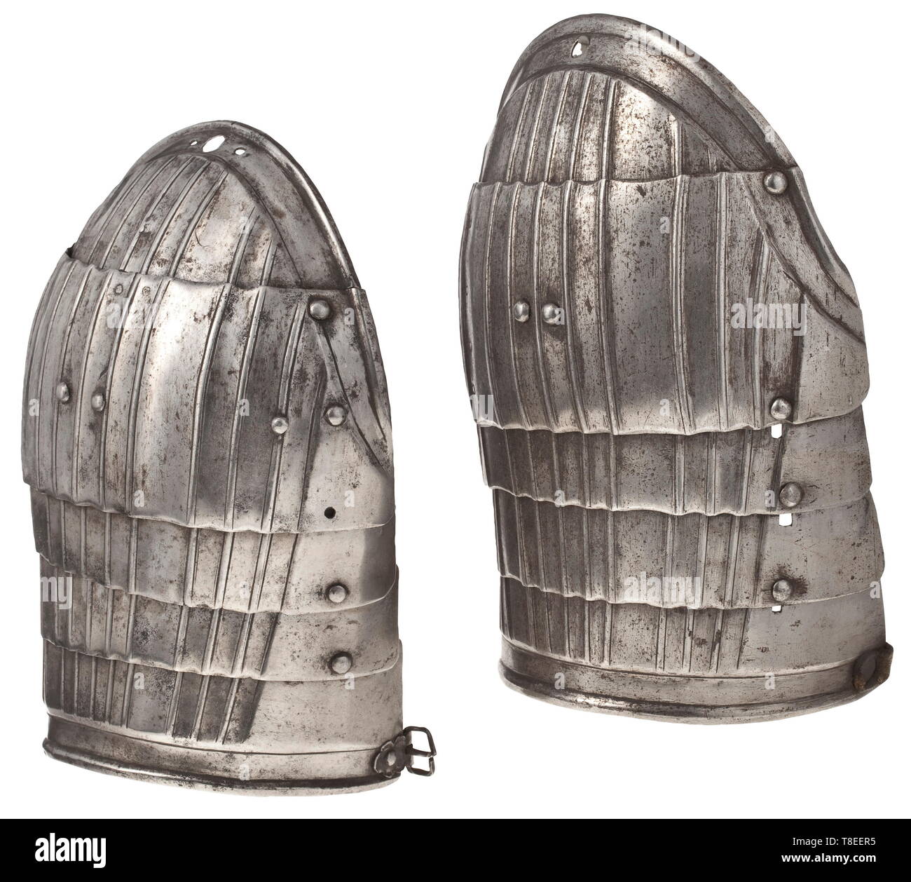 Two German fluted light spaulders for a "Maximilian" armour with minor ...