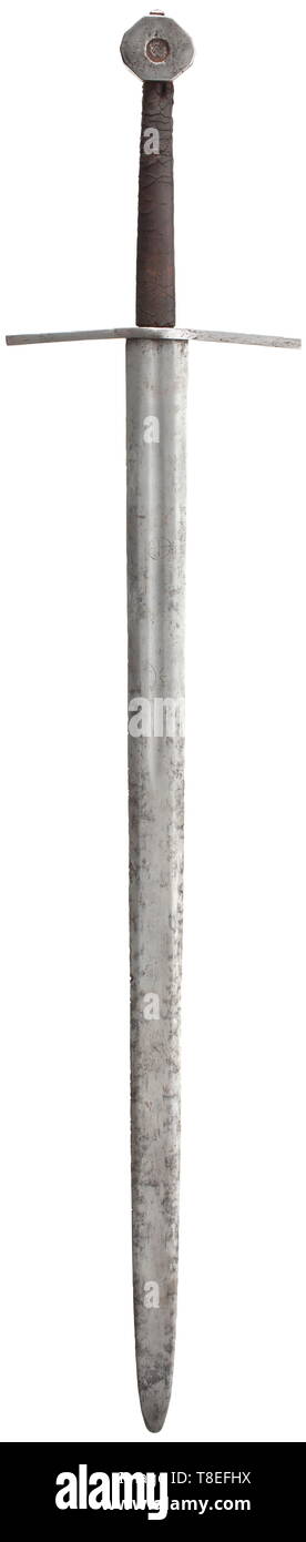 Long arm cast hi-res stock photography and images - Alamy