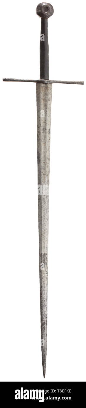 Medieval weapons 1400 hi-res stock photography and images - Alamy