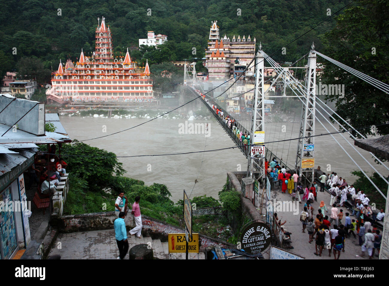 Bridge on the Ganges at Rshikesh, Uttarakhand, India Stock Photo - Alamy