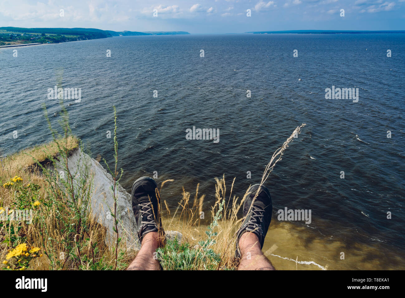 Pov looking down hi-res stock photography and images - Alamy