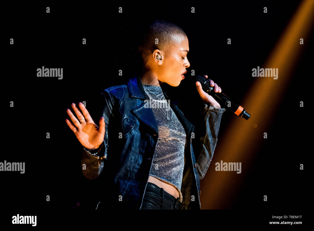 The Nigerian-American singer Annahstasia Enuke performing live on stage ...