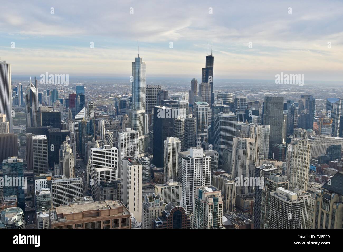 View of the Chicago skyline seen from the 360 Chicago observation deck ...