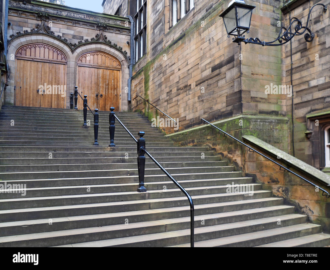 EDINBURGH - SEPTEMBER 2016: University of Edinburgh, old gothic style ...