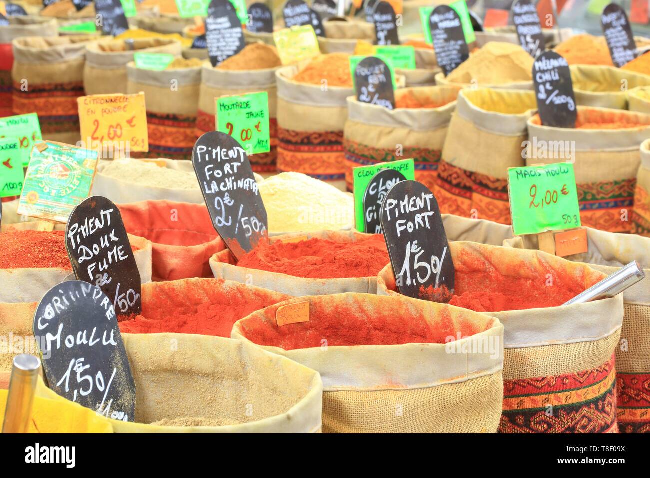 World spice hi-res stock photography and images - Alamy