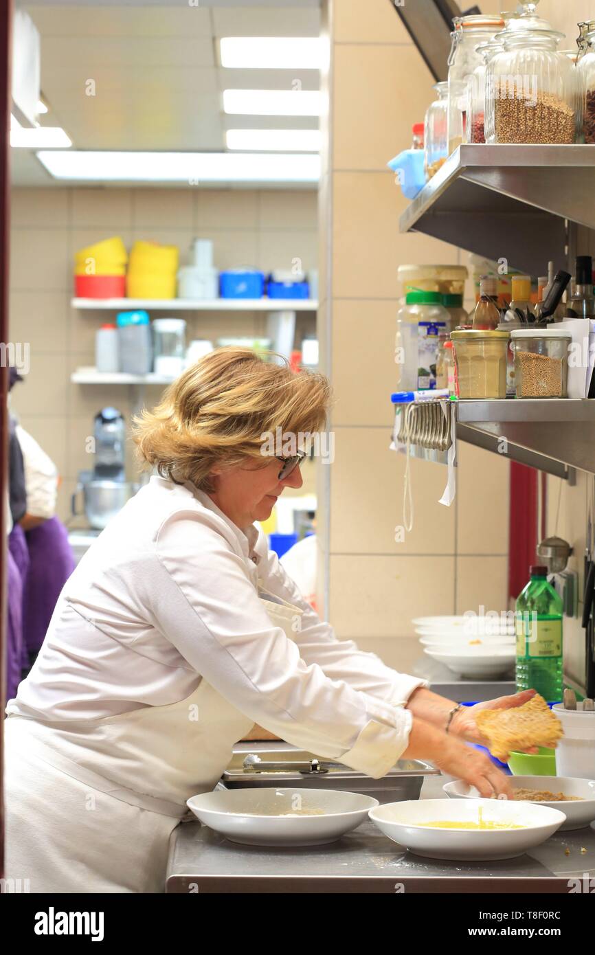 Fat apron hi-res stock photography and images - Alamy