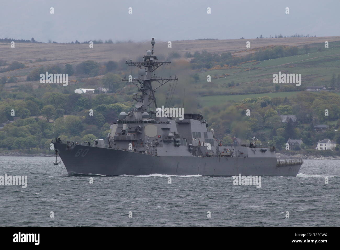USS Roosevelt (DDG-80), an Arleigh Burke-class destroyer operated by ...