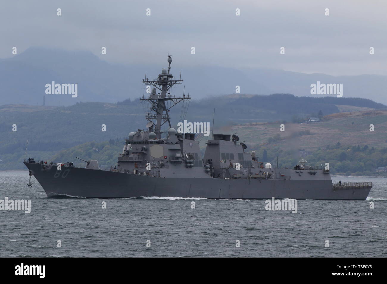 USS Roosevelt (DDG-80), an Arleigh Burke-class destroyer operated by ...