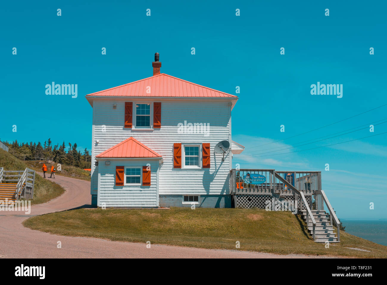 Cape Enrage, The Bay of Fundy offers one of the most spectacular views ...