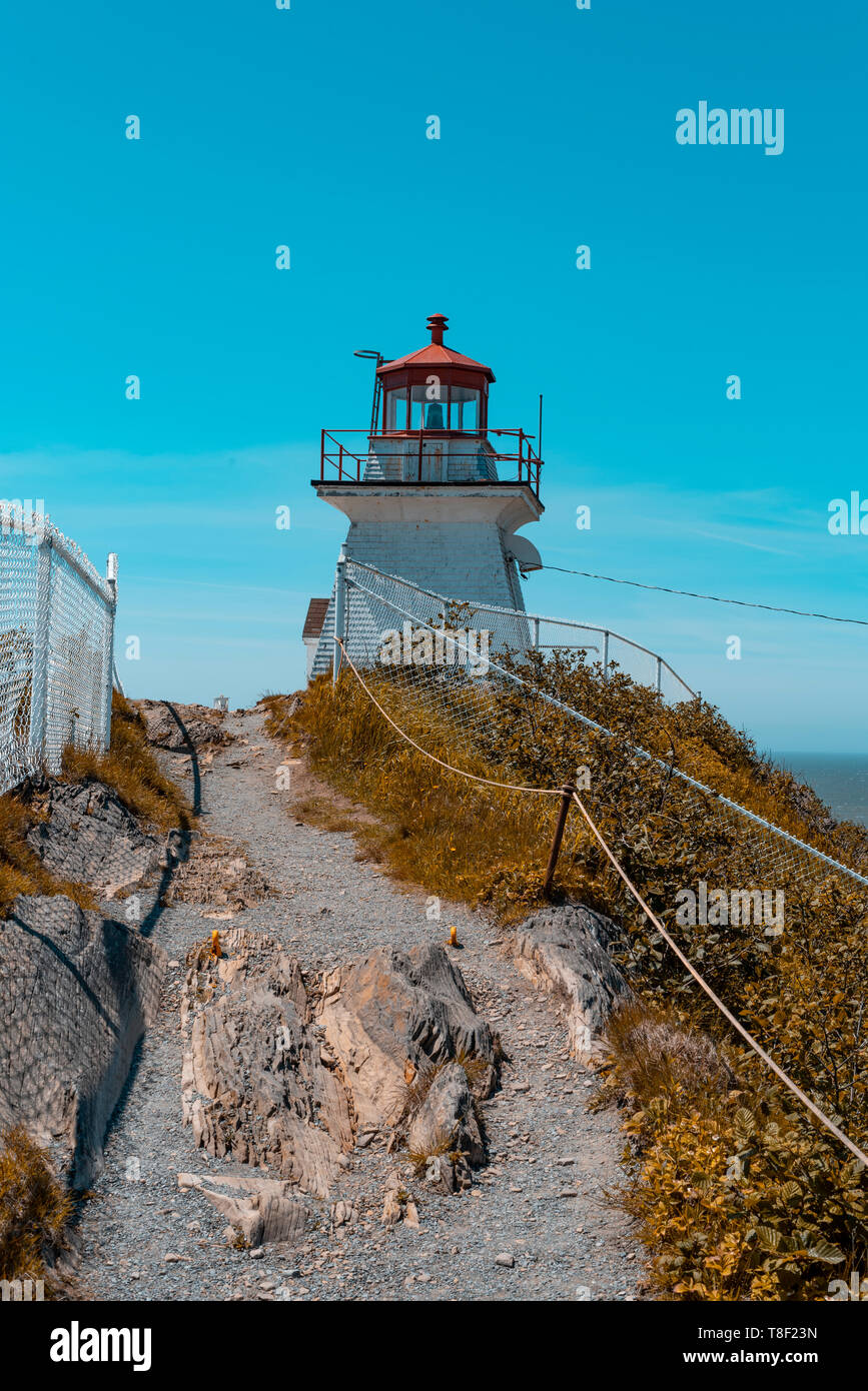 Cape Enrage, The Bay of Fundy offers one of the most spectacular views ...