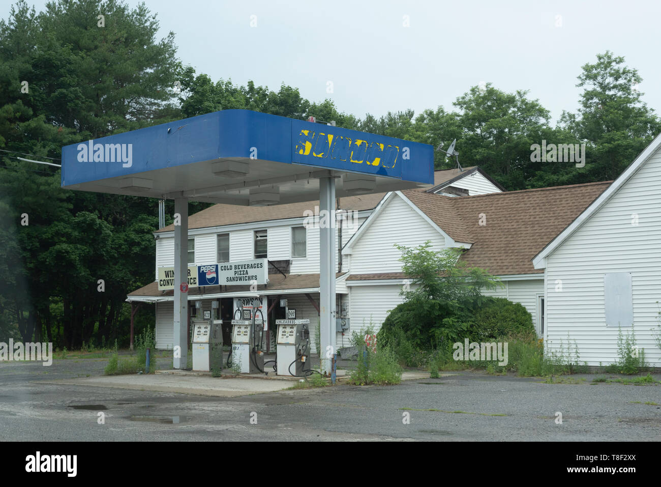 Road trip scenes along highway between Hope, Maine, USA and Montreal ...