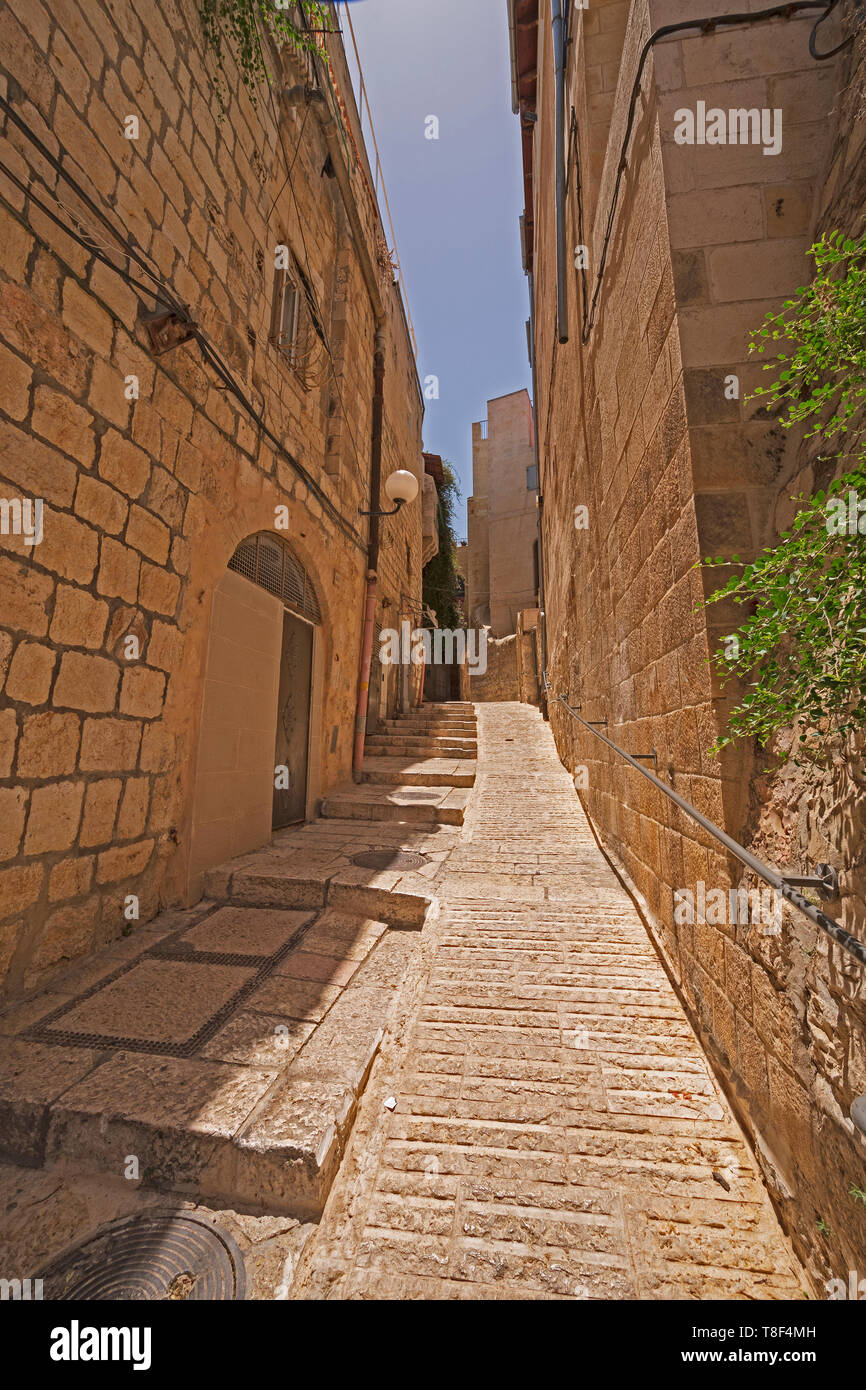 Narrow Walkway in Old Jerusalem in Israel Stock Photo - Alamy