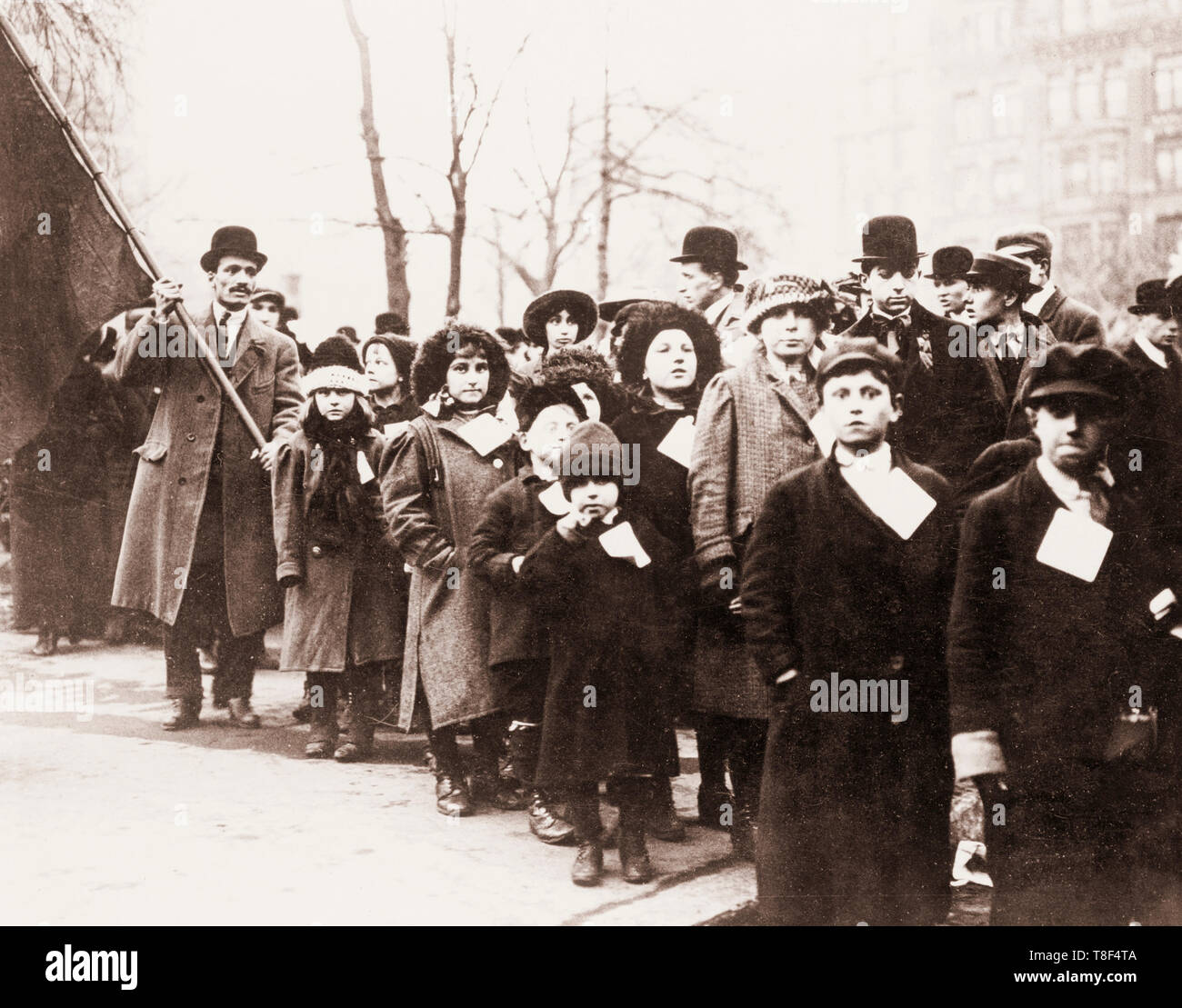 Work stoppage hi-res stock photography and images - Alamy