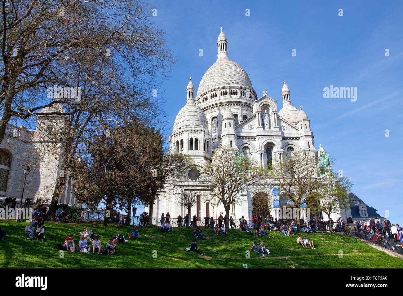 France, Paris, 18th District, Butte Montmartre, Basilique du SacrÚ ...