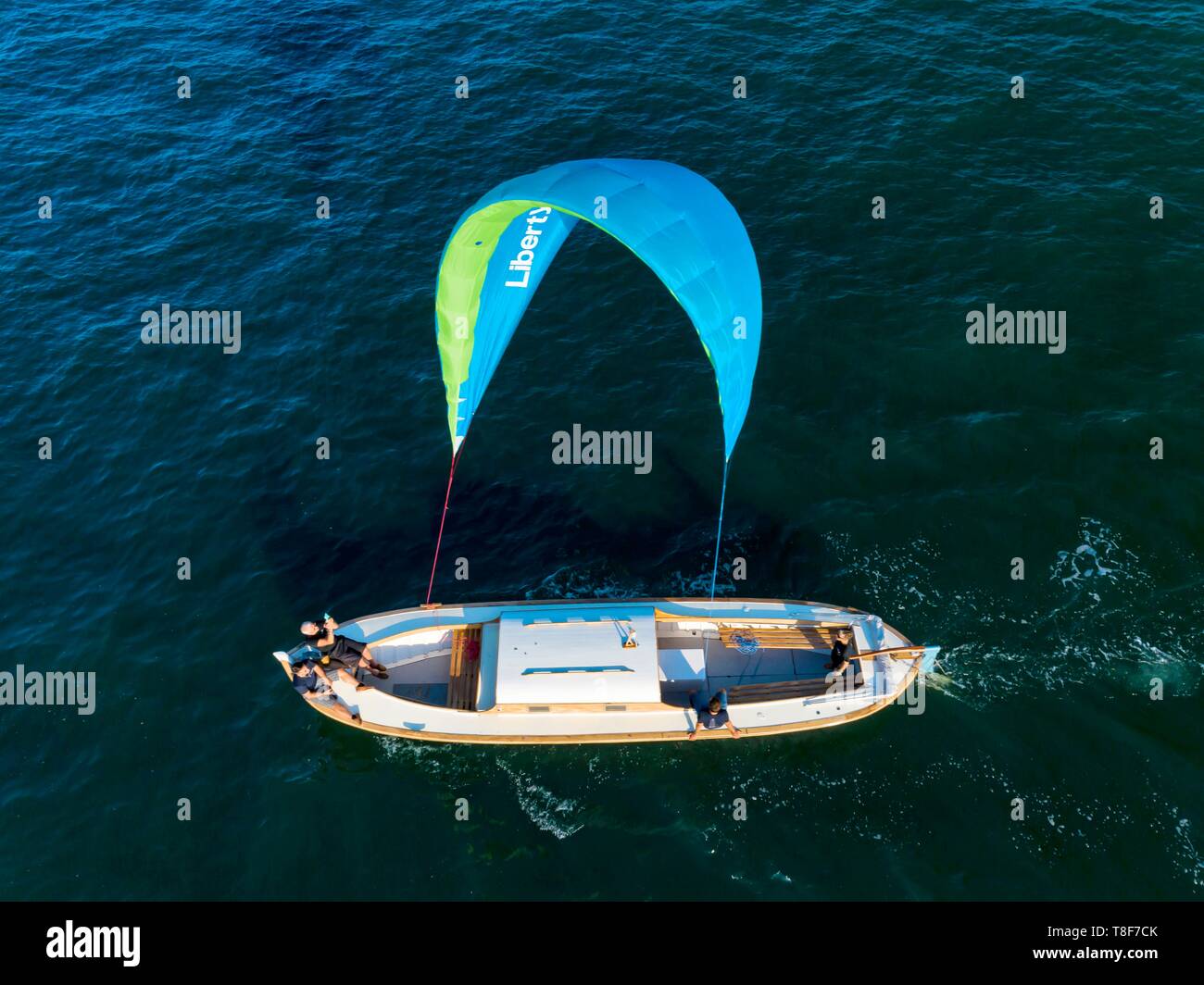 France, Gironde, Bassin d'Arcachon, Arcachon, Pinasse (traditional boat ...