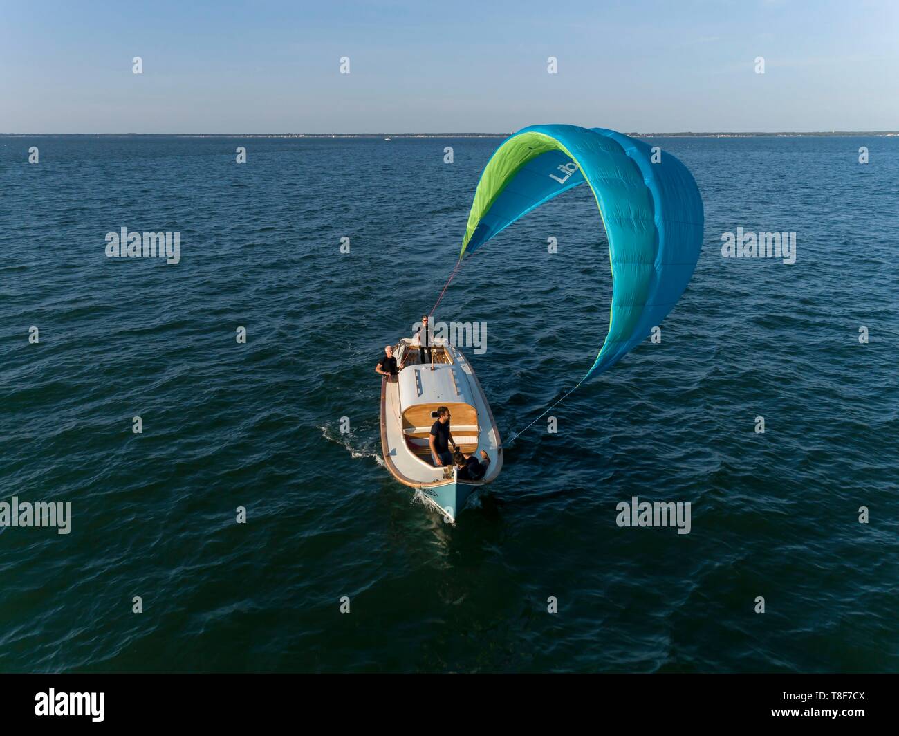 France, Gironde, Bassin d'Arcachon, Arcachon, Pinasse (traditional boat ...
