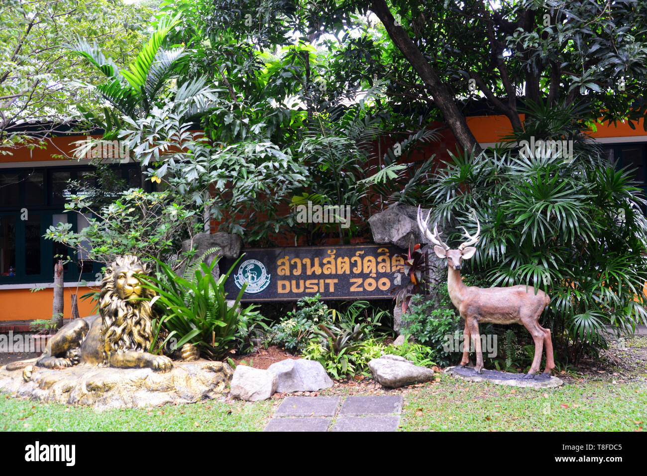 BANGKOK, THAILAND - AUGUST 10, 2018: Dusit Zoo will closing ceremony on ...