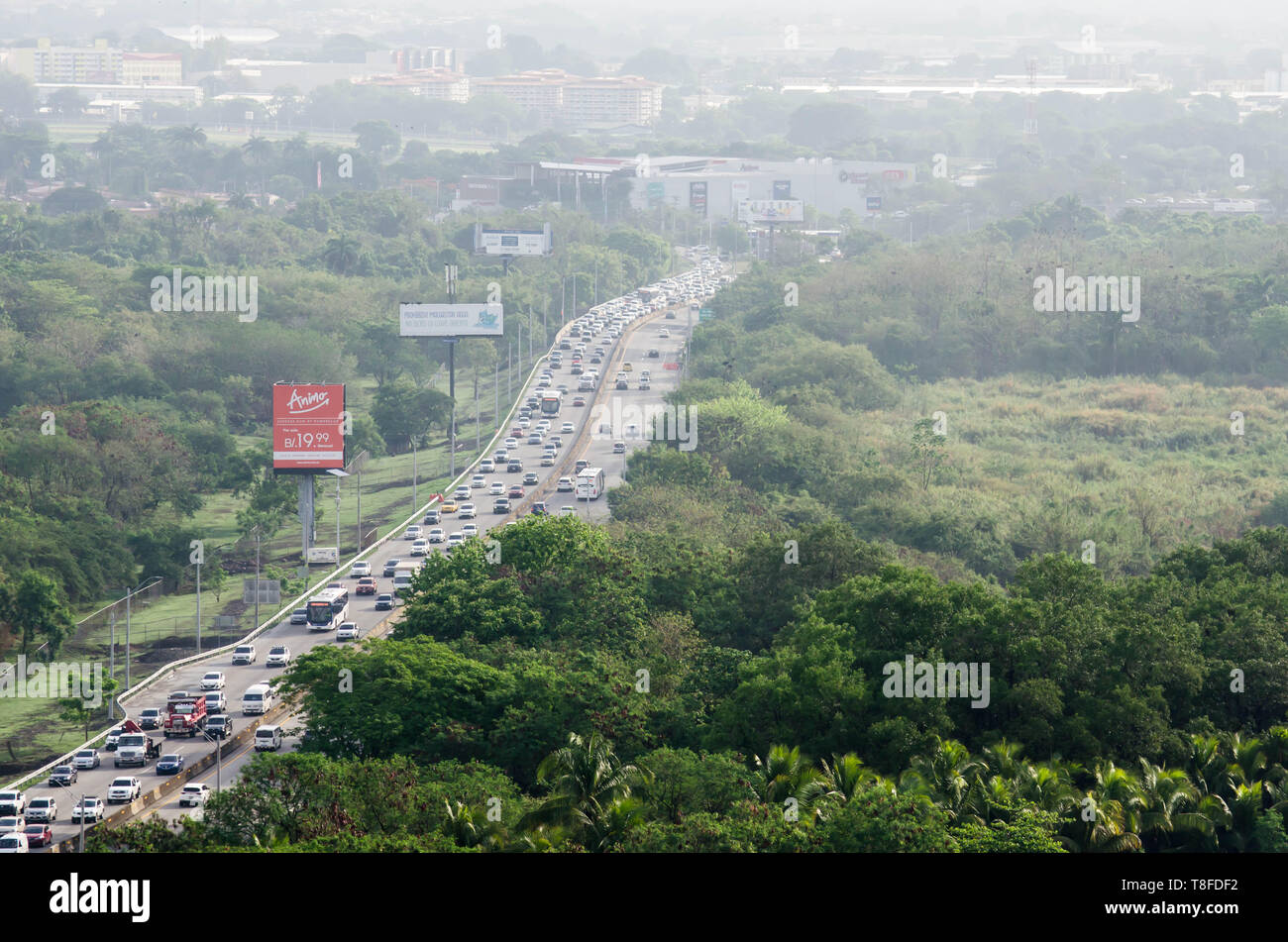 South corridor highway panama city hi-res stock photography and images ...