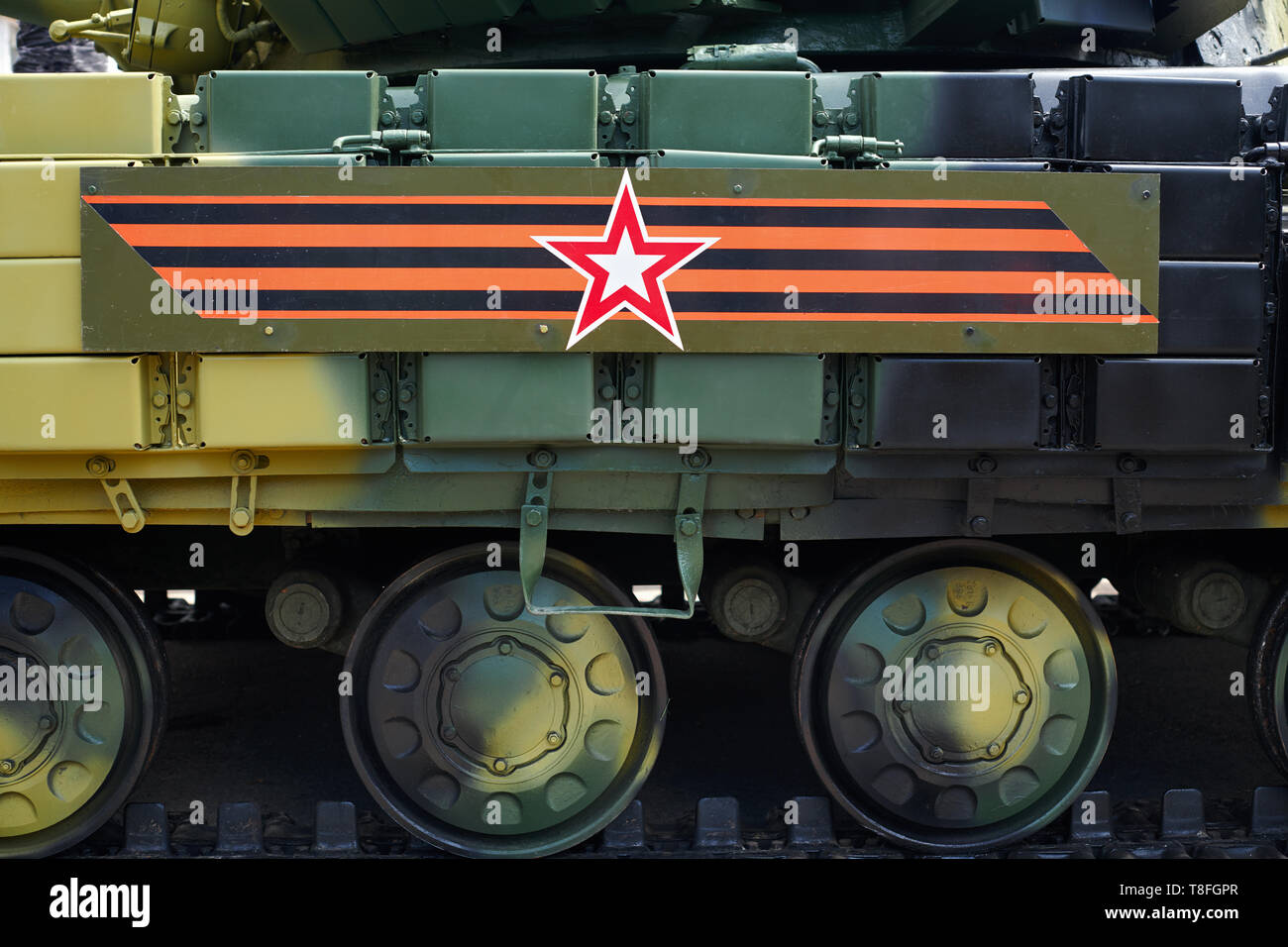 Russian military tank close view Stock Photo - Alamy