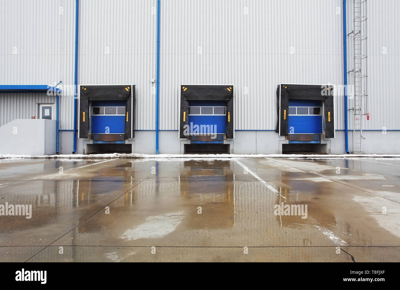 row of old loading docks Stock Photo - Alamy
