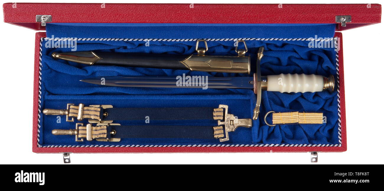 Honor hi-res stock photography and images - Alamy