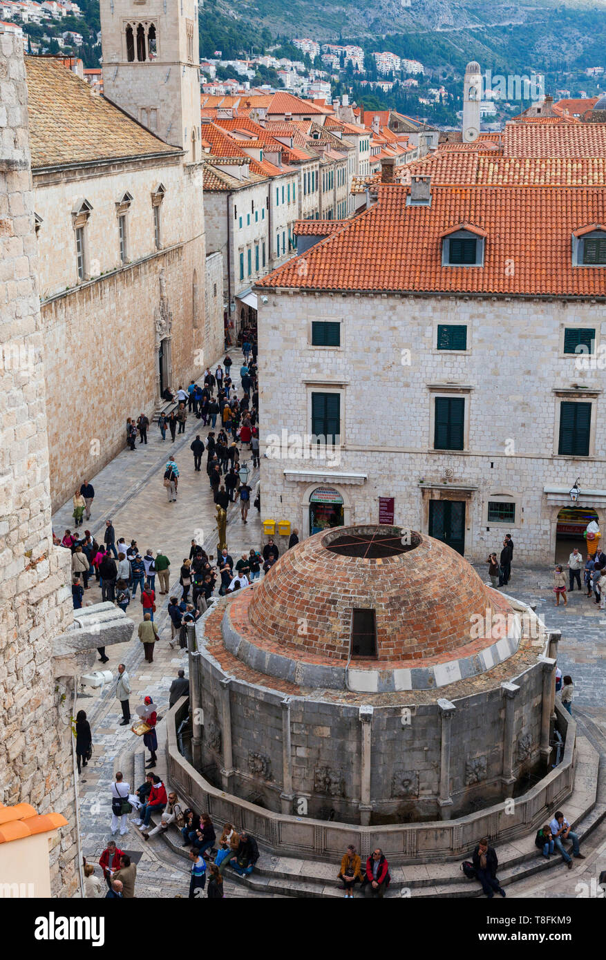 Fuente de onofrio hi-res stock photography and images - Alamy