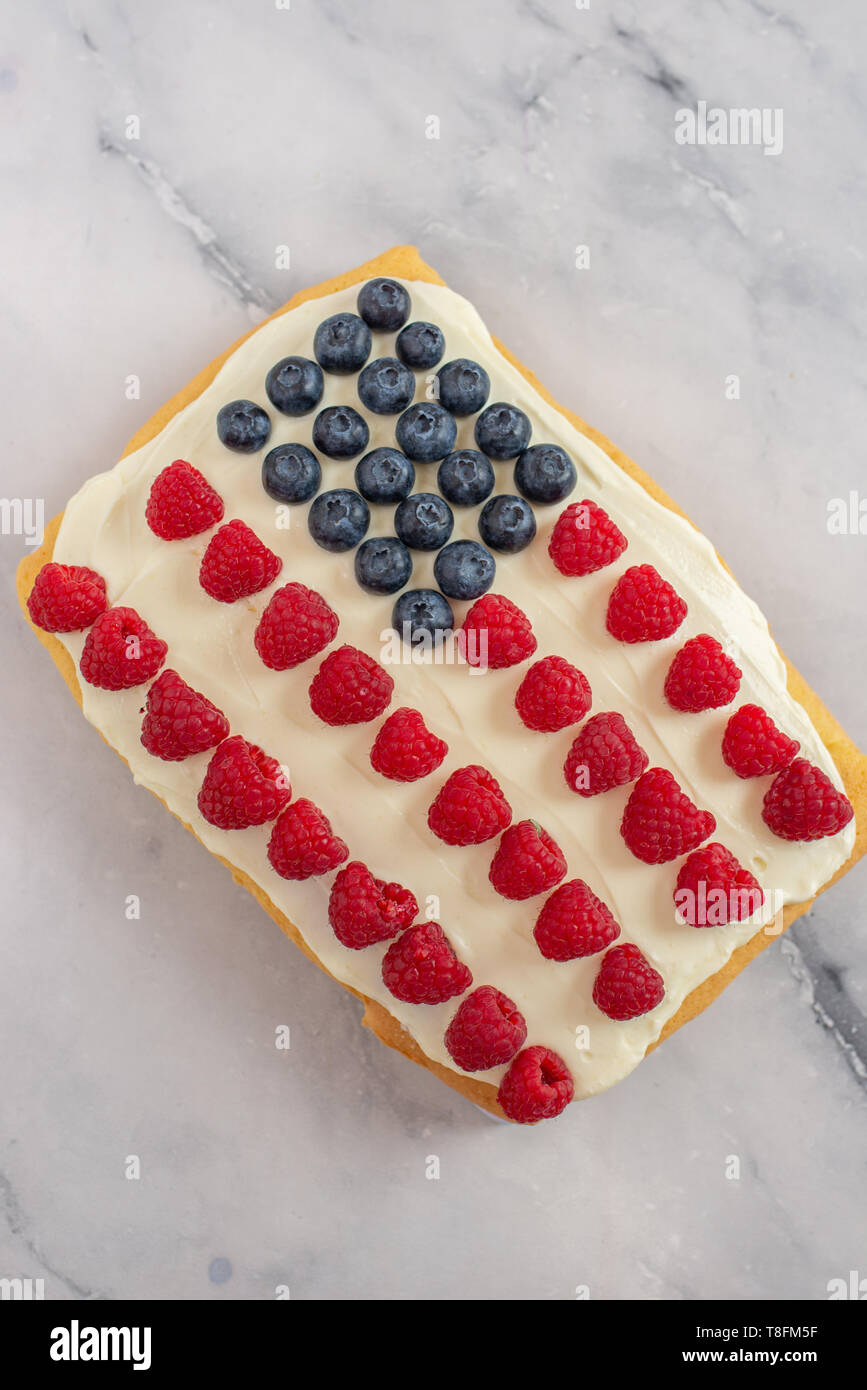 USA Flag Cake Stock Photo - Alamy