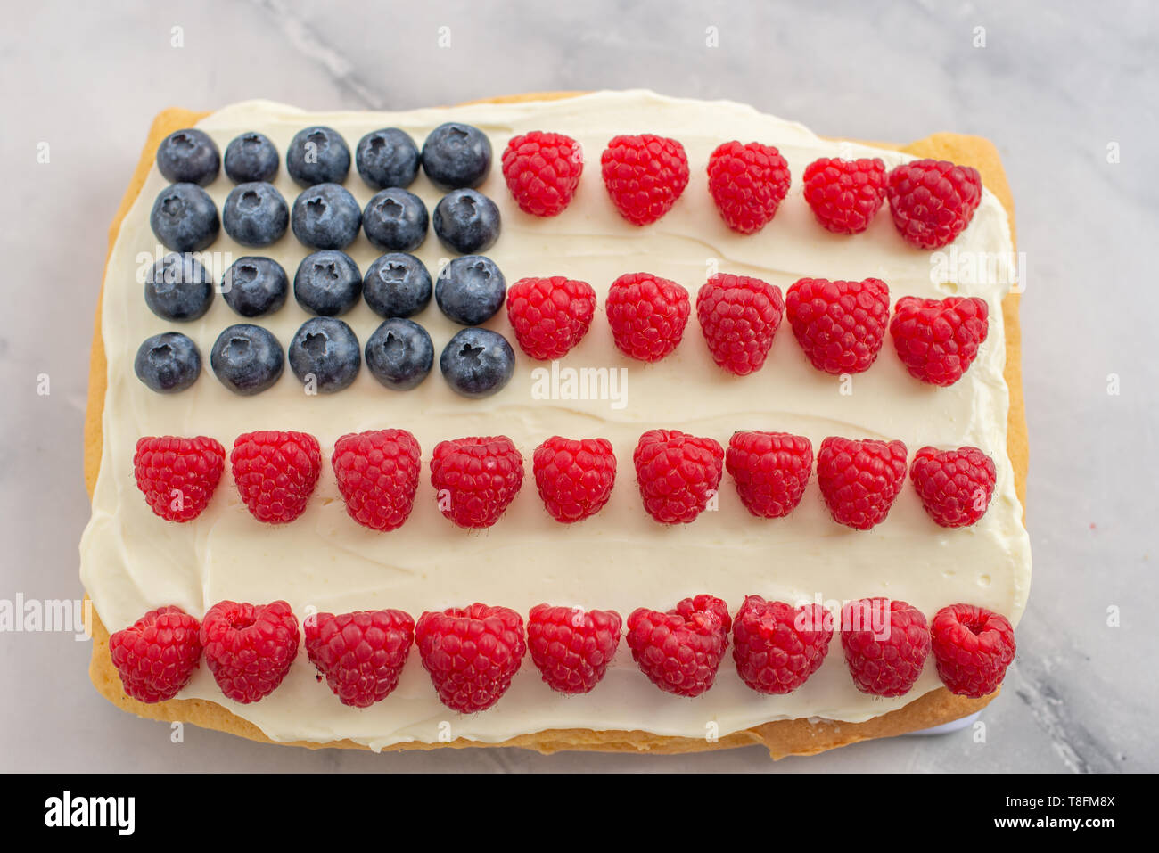 USA Flag Cake Stock Photo - Alamy