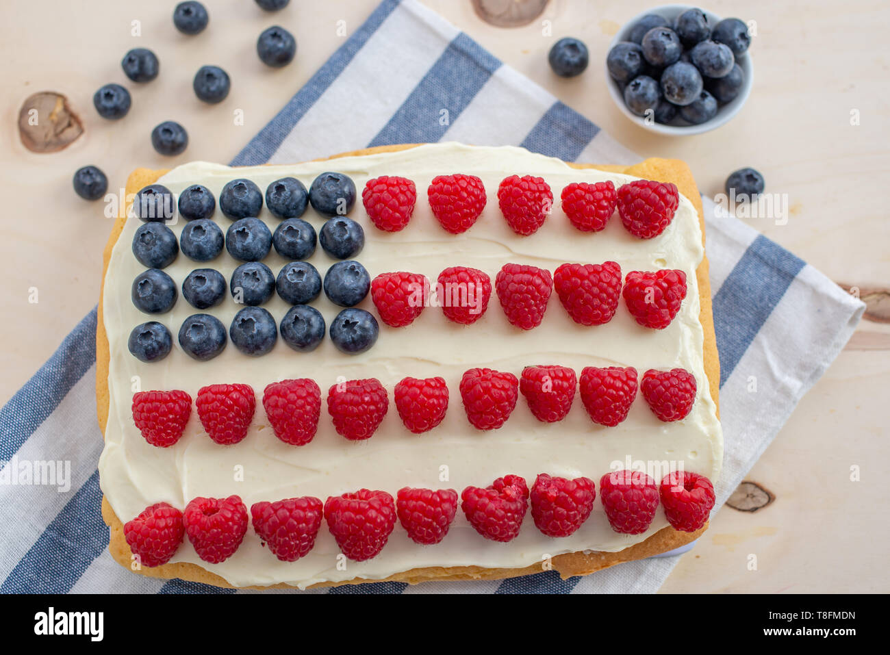 USA Flag Cake Stock Photo - Alamy