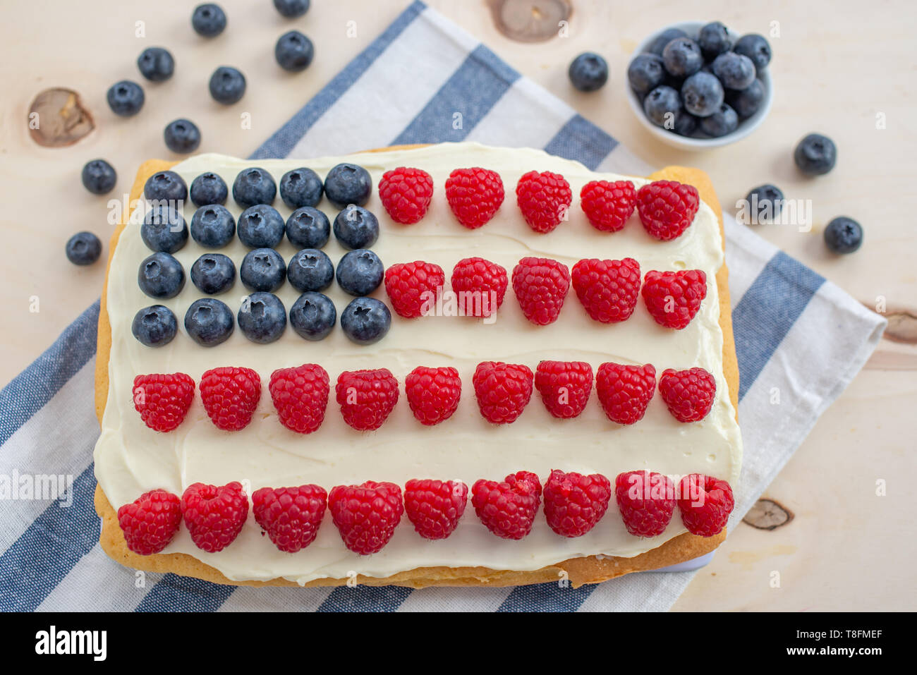 USA Flag Cake Stock Photo - Alamy