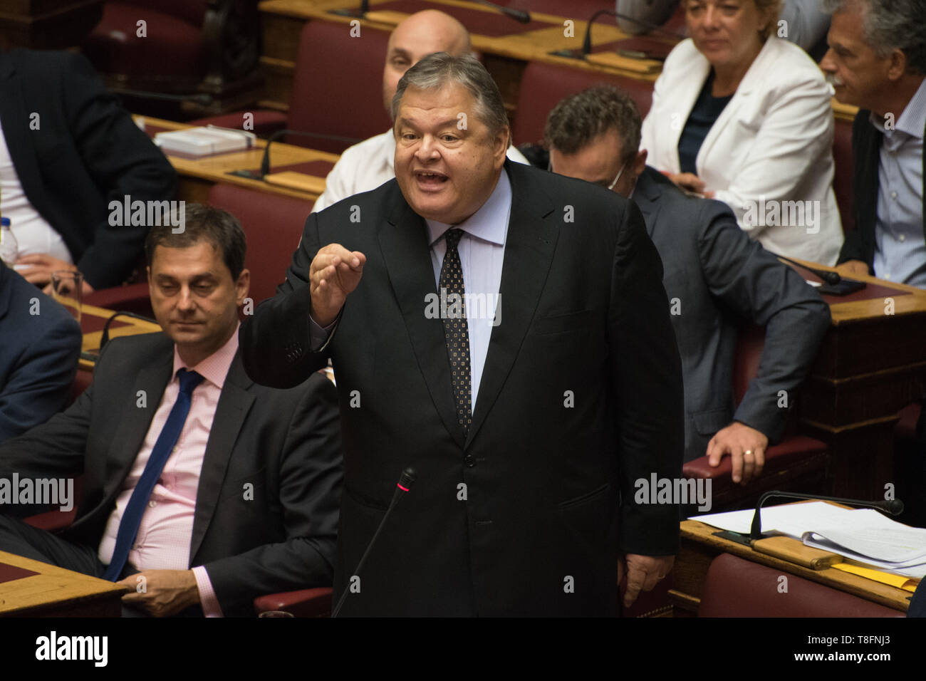 Pasok greek parliament hi-res stock photography and images - Alamy