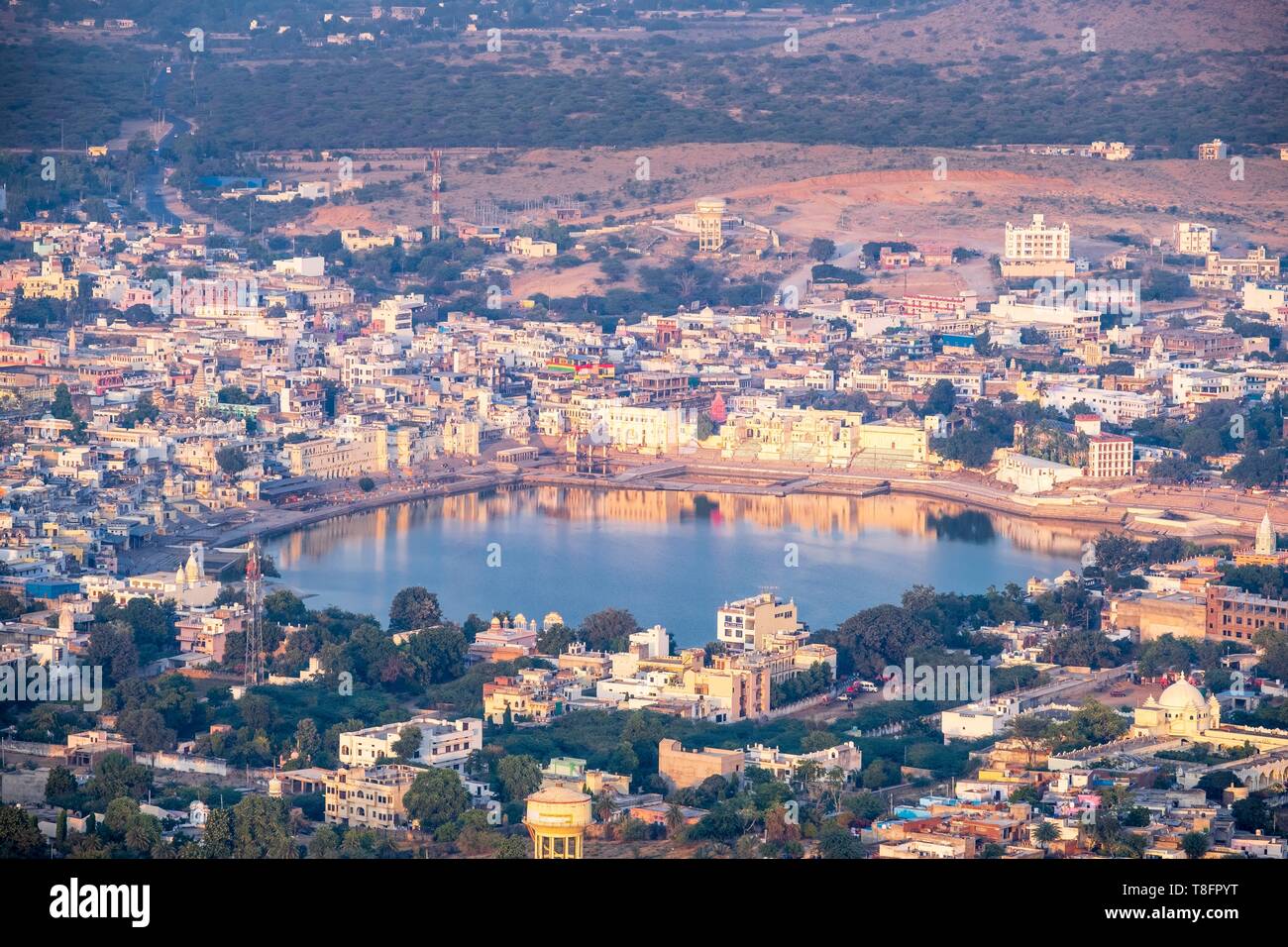 India, Rajasthan, Pushkar, holy city for Hindus, panoramic view from ...