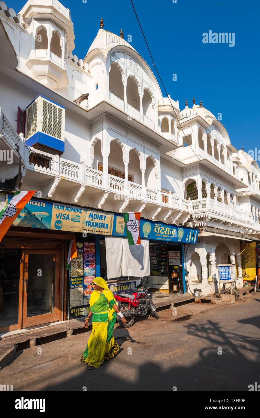 India, Rajasthan, Pushkar, holy city for Hindus, hindu temple in Main ...