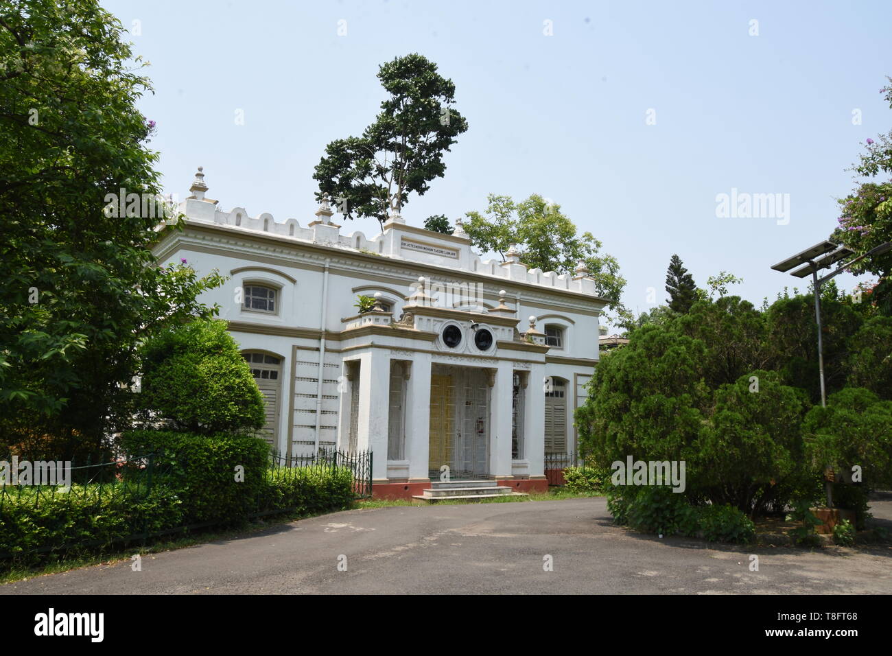 Jatindramohan tagore library hi-res stock photography and images - Alamy