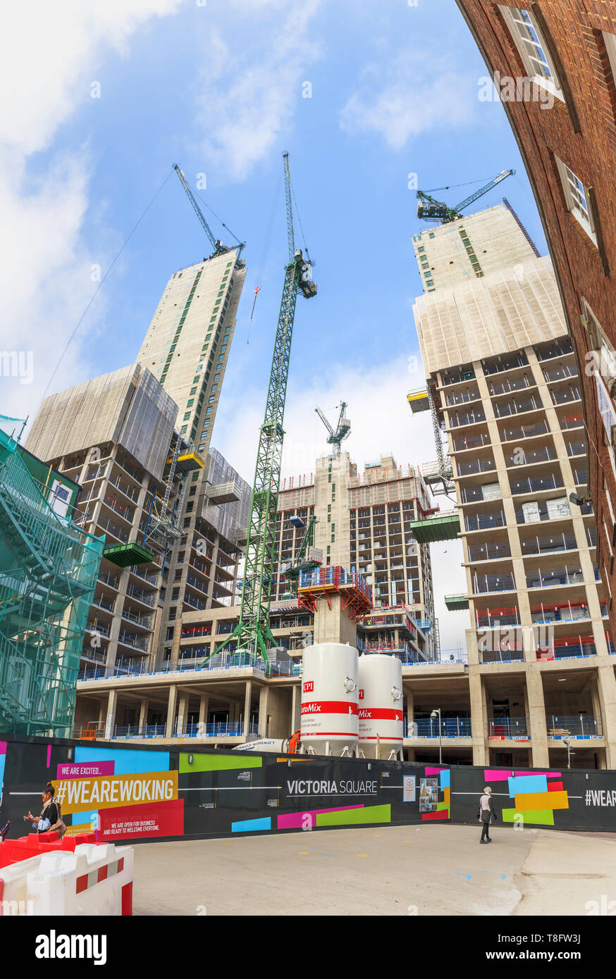 High street woking hi-res stock photography and images - Alamy