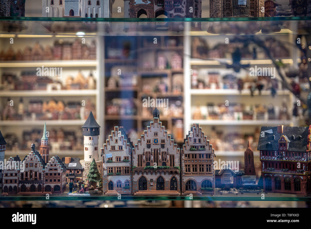 Miniature models hi-res stock photography and images - Alamy