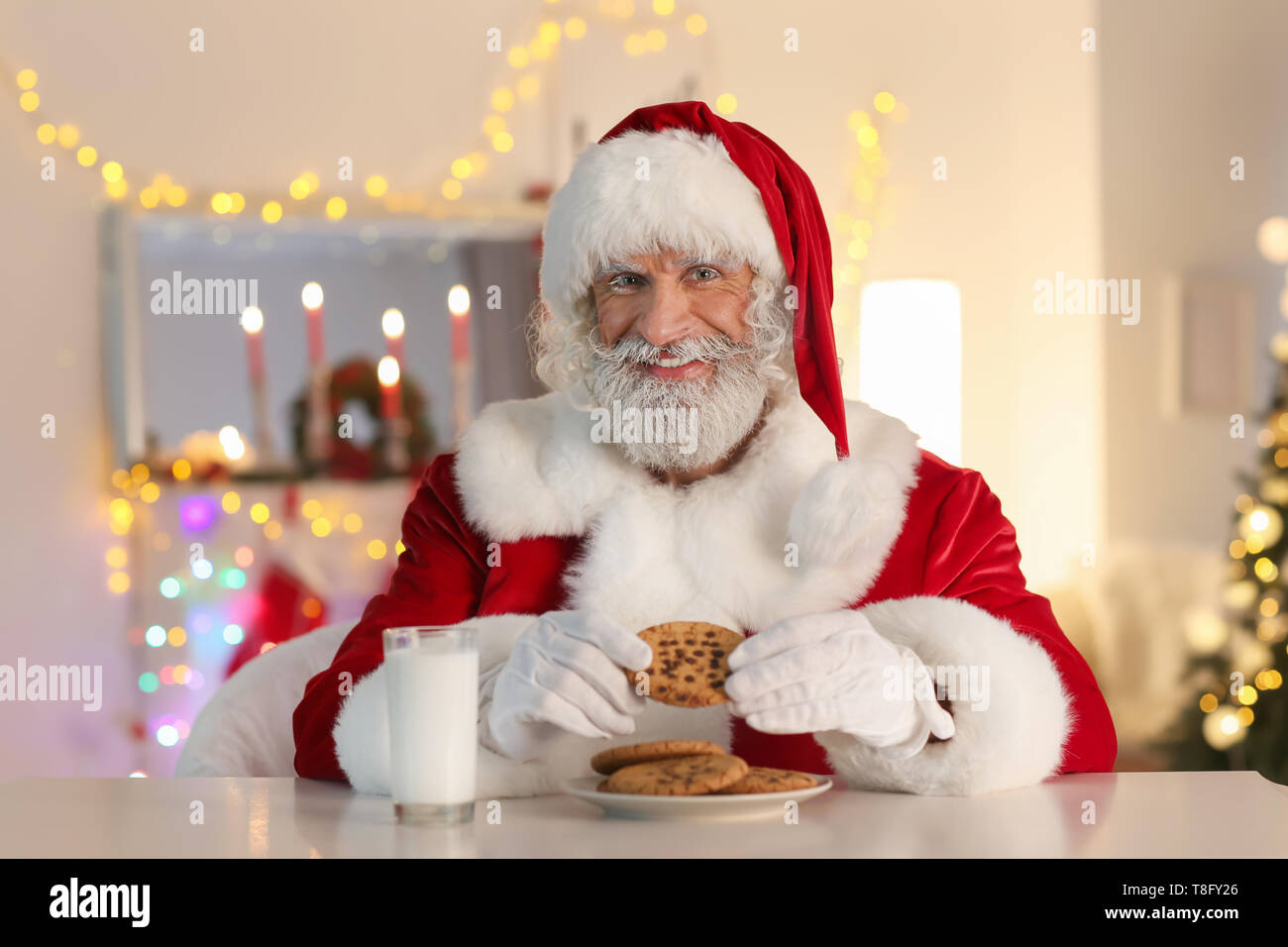 Santa Eating Cookies 2,366 Santa Eating Cookies Stock Photos Free