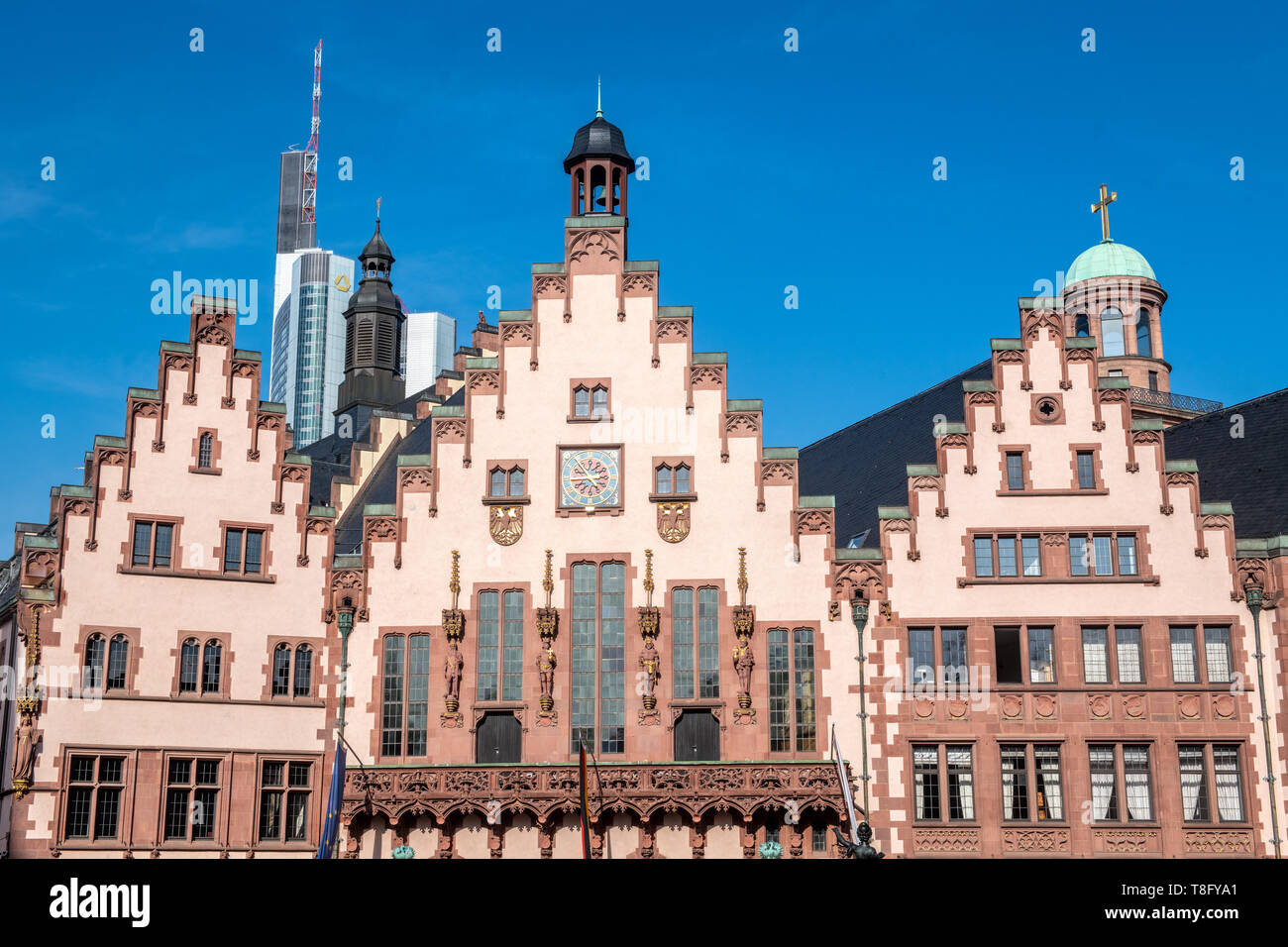Gothic domestic architecture hi-res stock photography and images - Alamy
