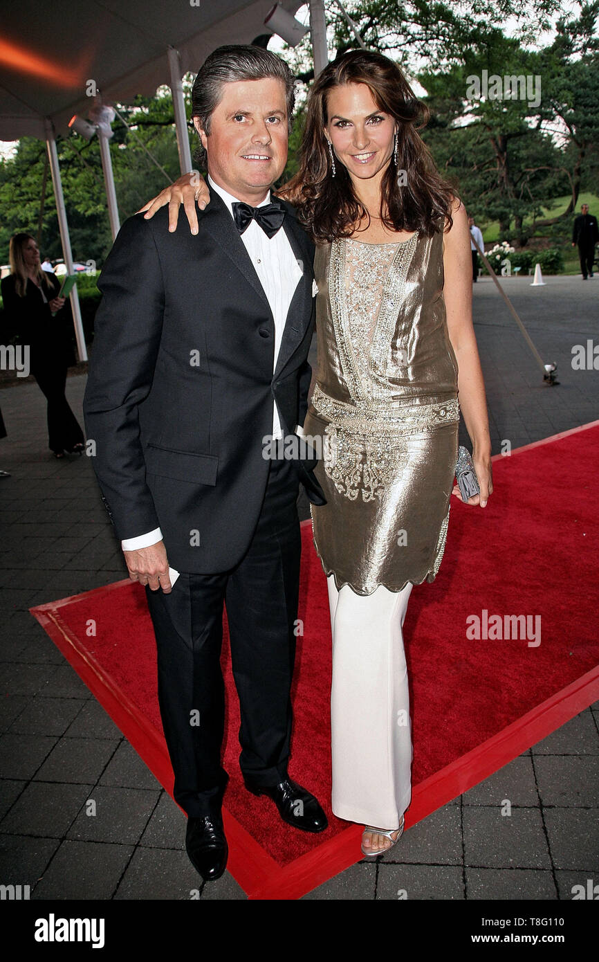 Bronx, USA. 7 June, 2007. James Fairchild, Whitney Fairchild at the ...