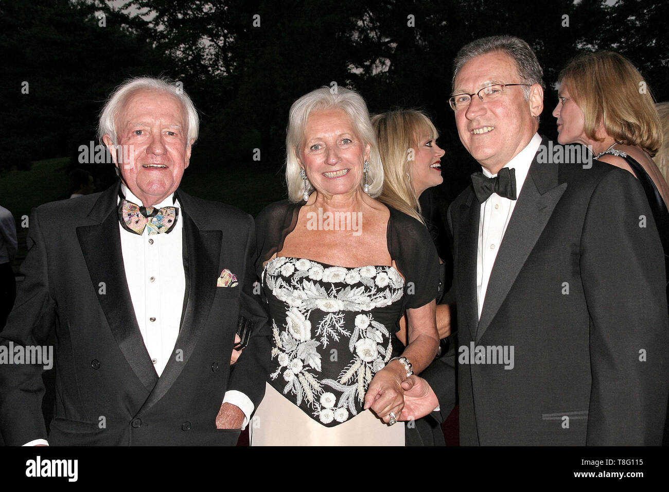 Bronx, USA. 7 June, 2007. Guest, Friederike Biggs, Gregory Long at the ...