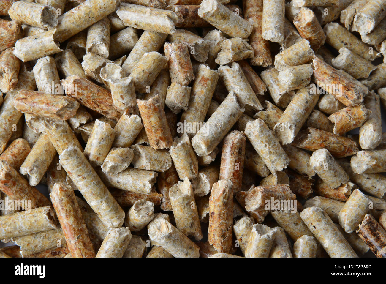 Wood pellets hi-res stock photography and images - Alamy
