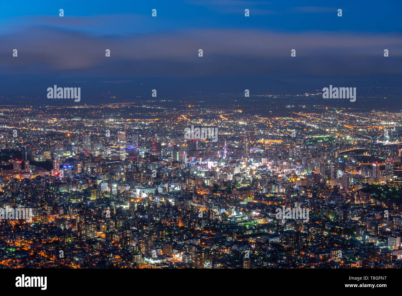 Night cityscape view of Sapporo city from Mountain Moiwa observation ...