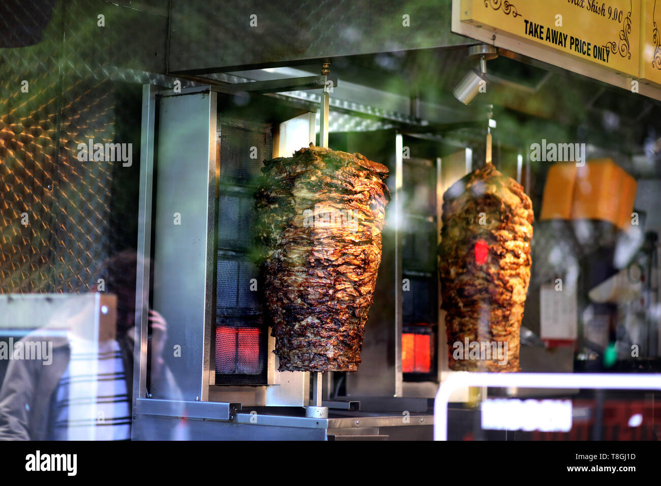 kebab shop window doner Stock Photo - Alamy