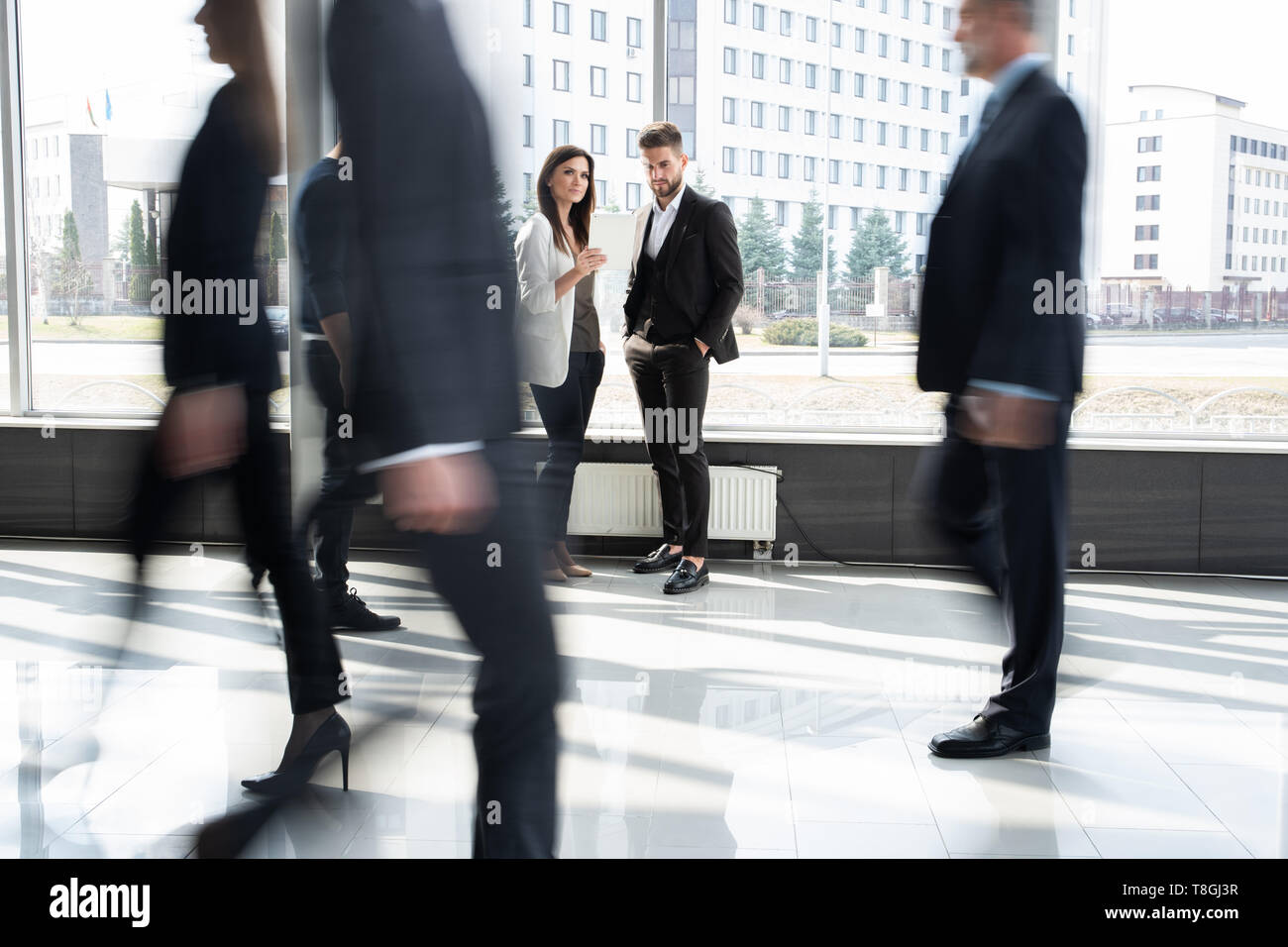 White collar workers and staff hi-res stock photography and images - Alamy