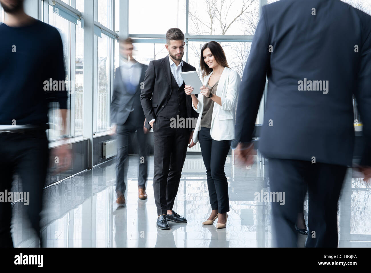 White collar workers and staff hi-res stock photography and images - Alamy