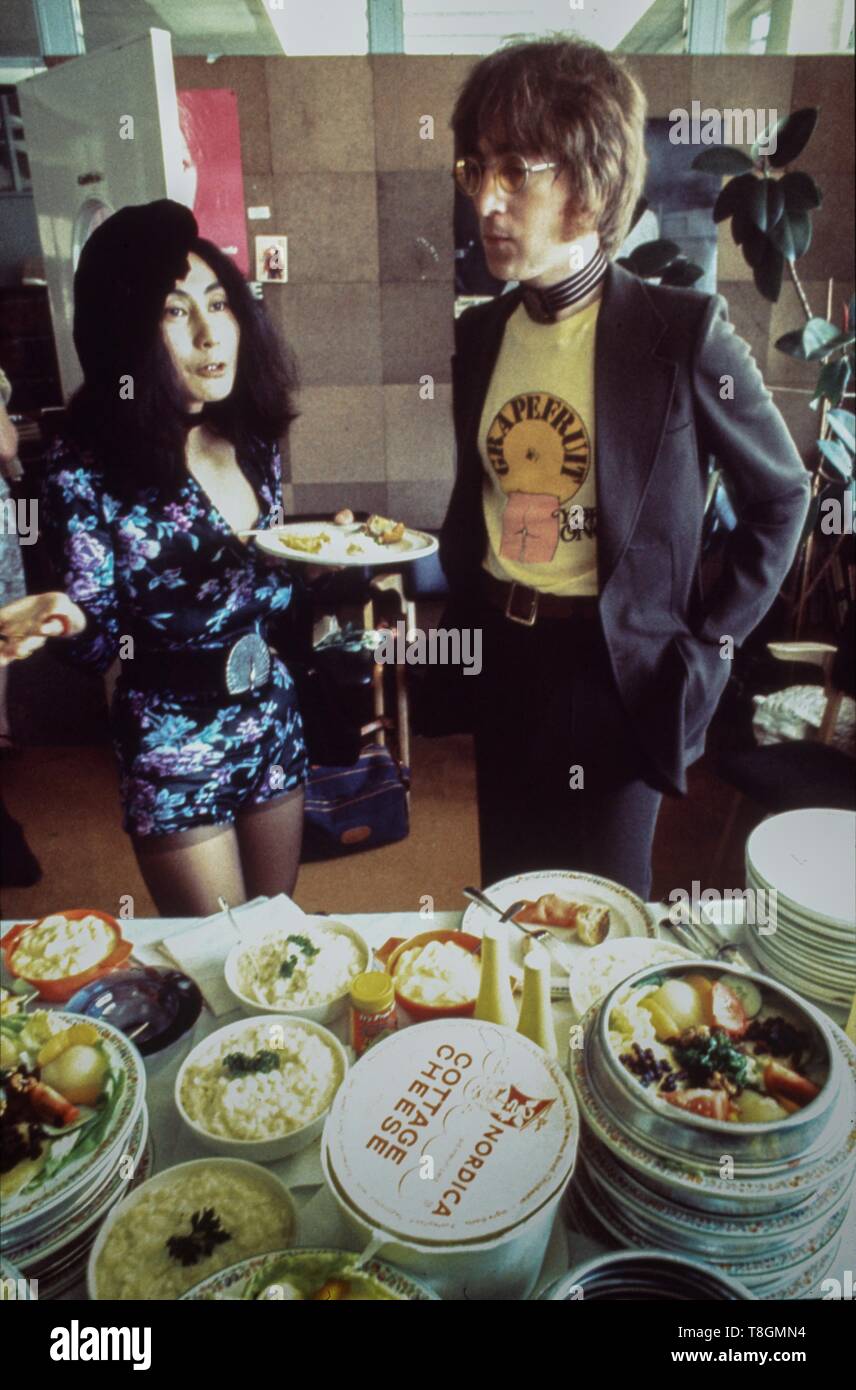 selfridges, oxford street london, Great Britain - 1971, (Photo Gijsbert ...