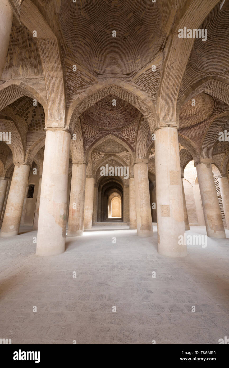Masjed e jame friday mosque hi-res stock photography and images - Alamy