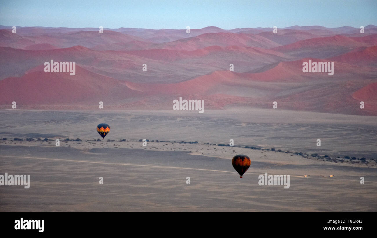 Hot air balloon flight over the Namib Desert, Sossusvlei area, Sesriem, Namibia Stock Photo - Alamy